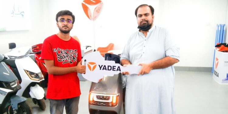 Yadea Unveils Global Flagship Model EPOC in Pakistan - Green Post